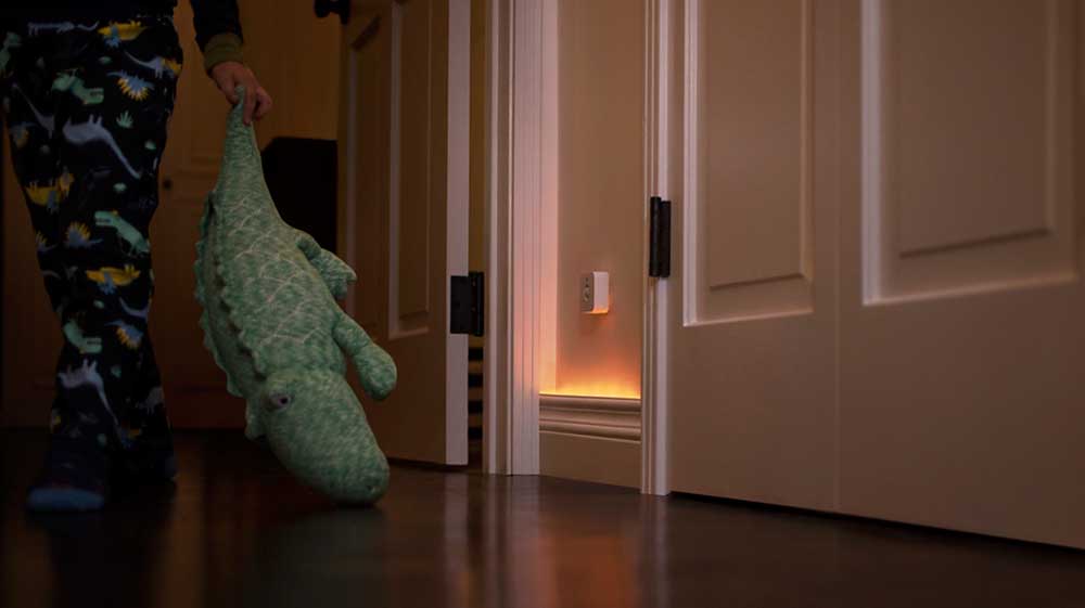Philips Hue Motion Sensor Light Review [Home Automation Motion Sensors ...